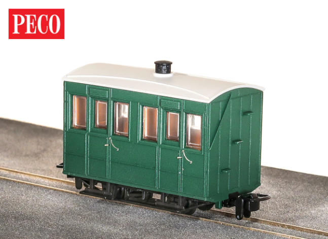 Peco GVT Enclosed 4 wheel Coach - unlettered Green - GR-500UG – Bure ...